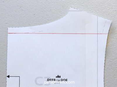 3 Easy Ways to Do Round Back Adjustments on Knits - Petite Font